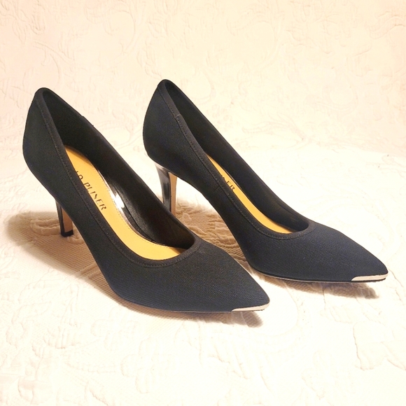 Donald J. Pliner | Shoes | Donald Pilner Designer Black High Heels ...